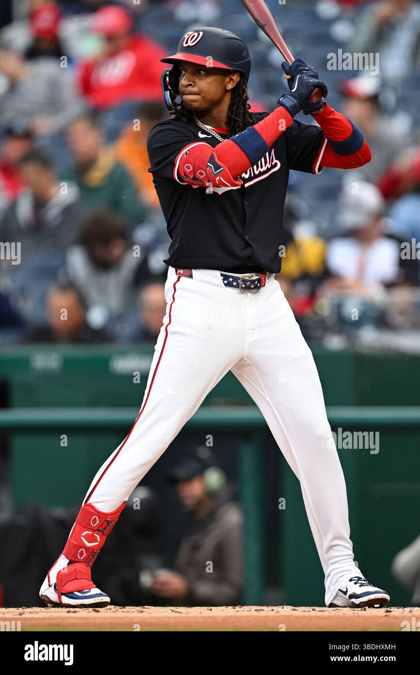 Washington Nationals' CJ Abrams at bat during the first inning of a ...