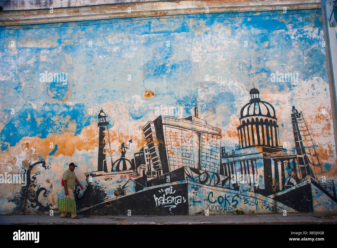 Mural Artwork paintings and drawing on the streets of Havana, Cuba ...