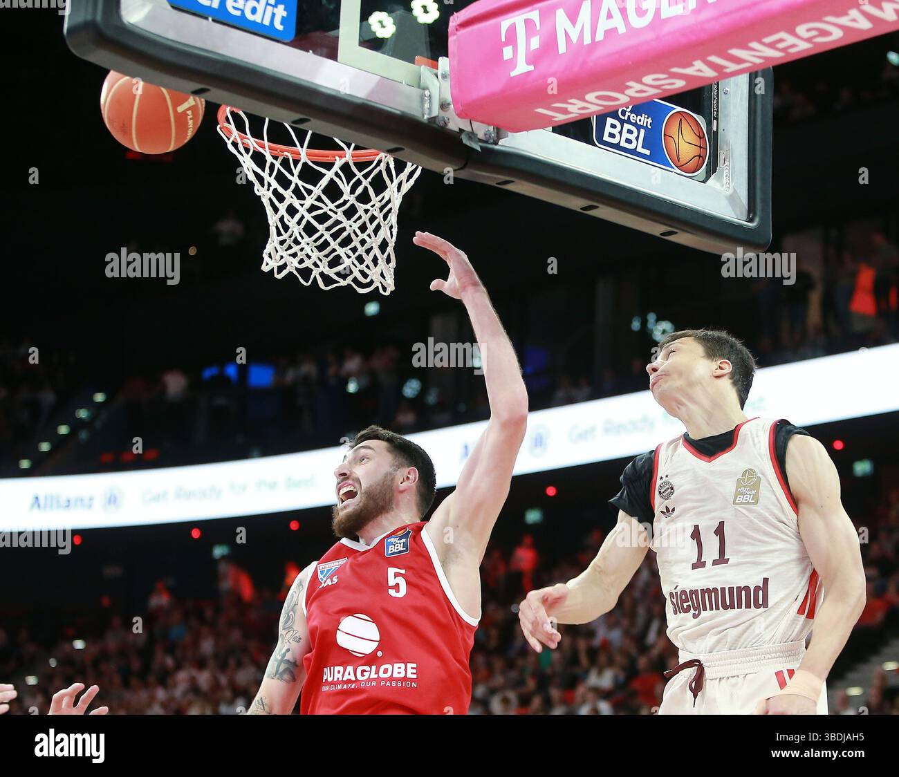 Muenchen, Deutschland. 24th May, 2025. von links Ivan TKACHENKO (MBC ...