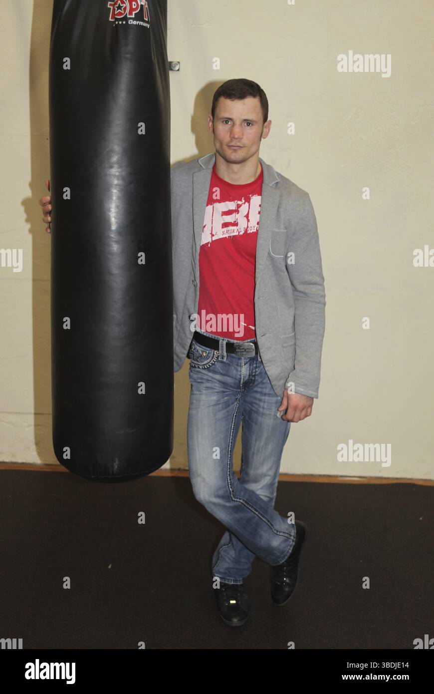 WBO Boxing World Champion Robert European goldfinch (SES-Boxing) in ...