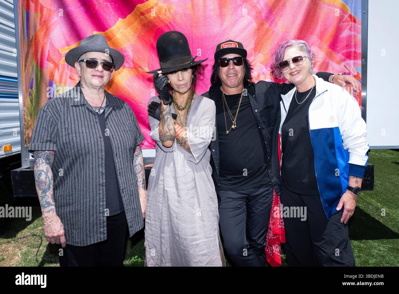 Christa Hillhouse, from left, Linda Perry, Roger Rocha, and Dawn ...