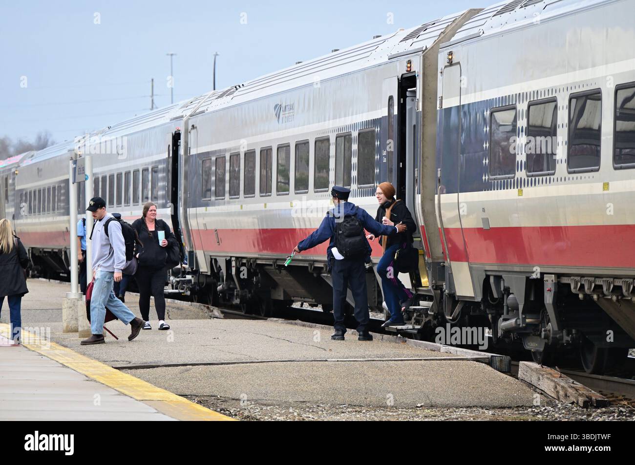 Battle Creek, Michigan, USA. Passengers detrain Amtrak's Wolverine at ...