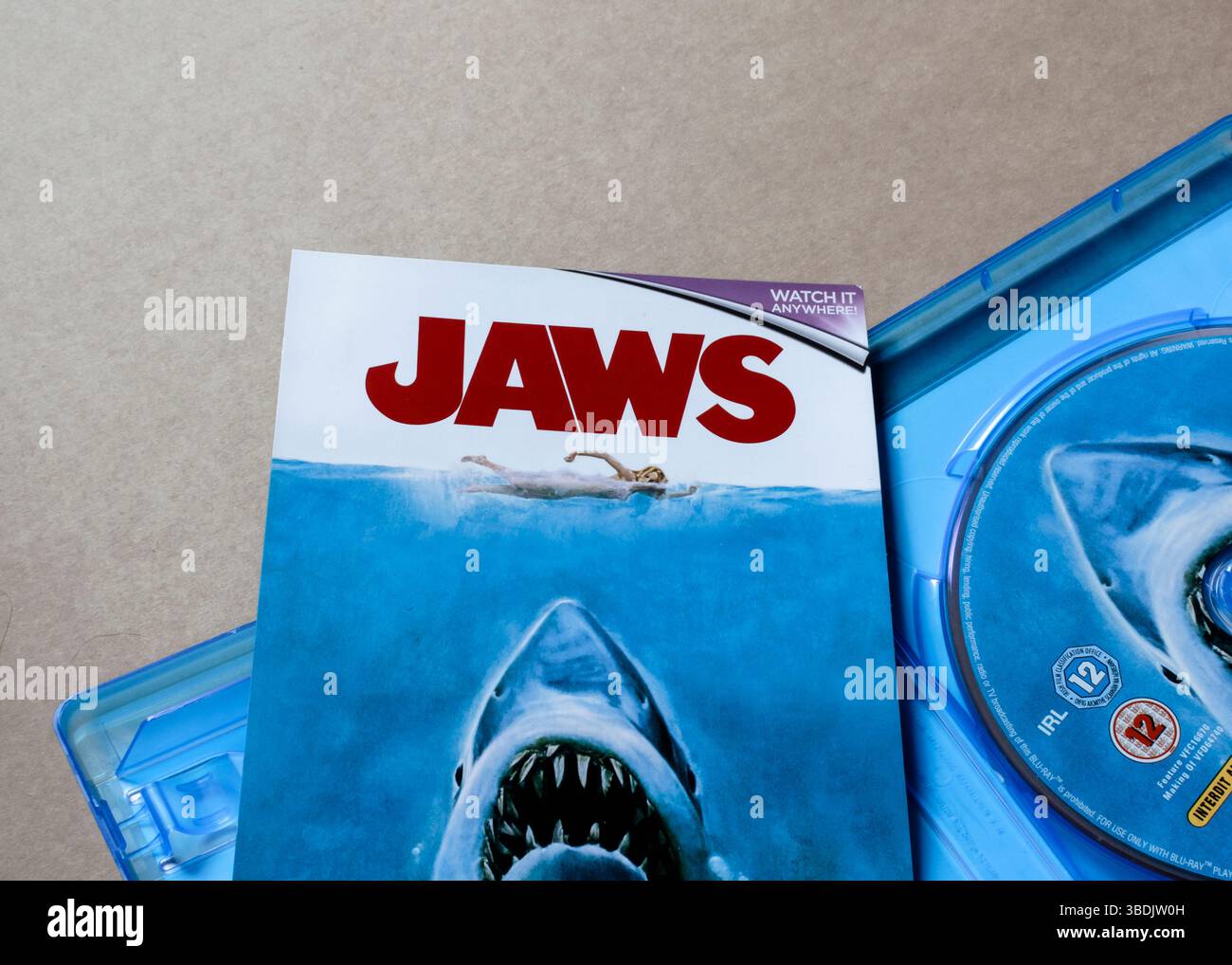 JAWS blue ray movie box with a flyer Stock Photo - Alamy