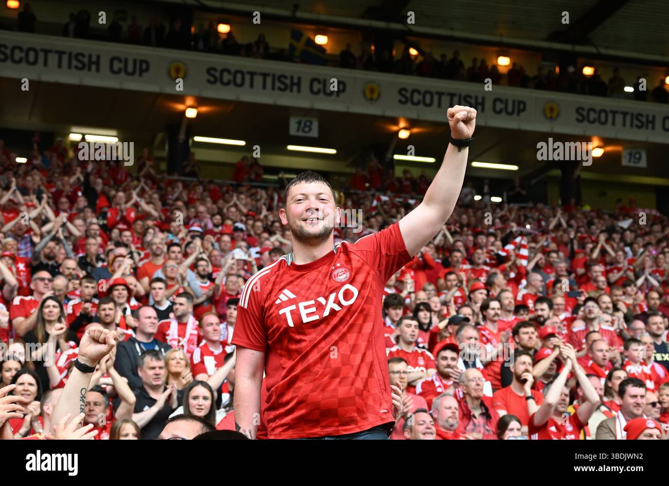 Glasgow, UK. 24th May, 2025. Aberdeen fans during the Aberdeen vs ...