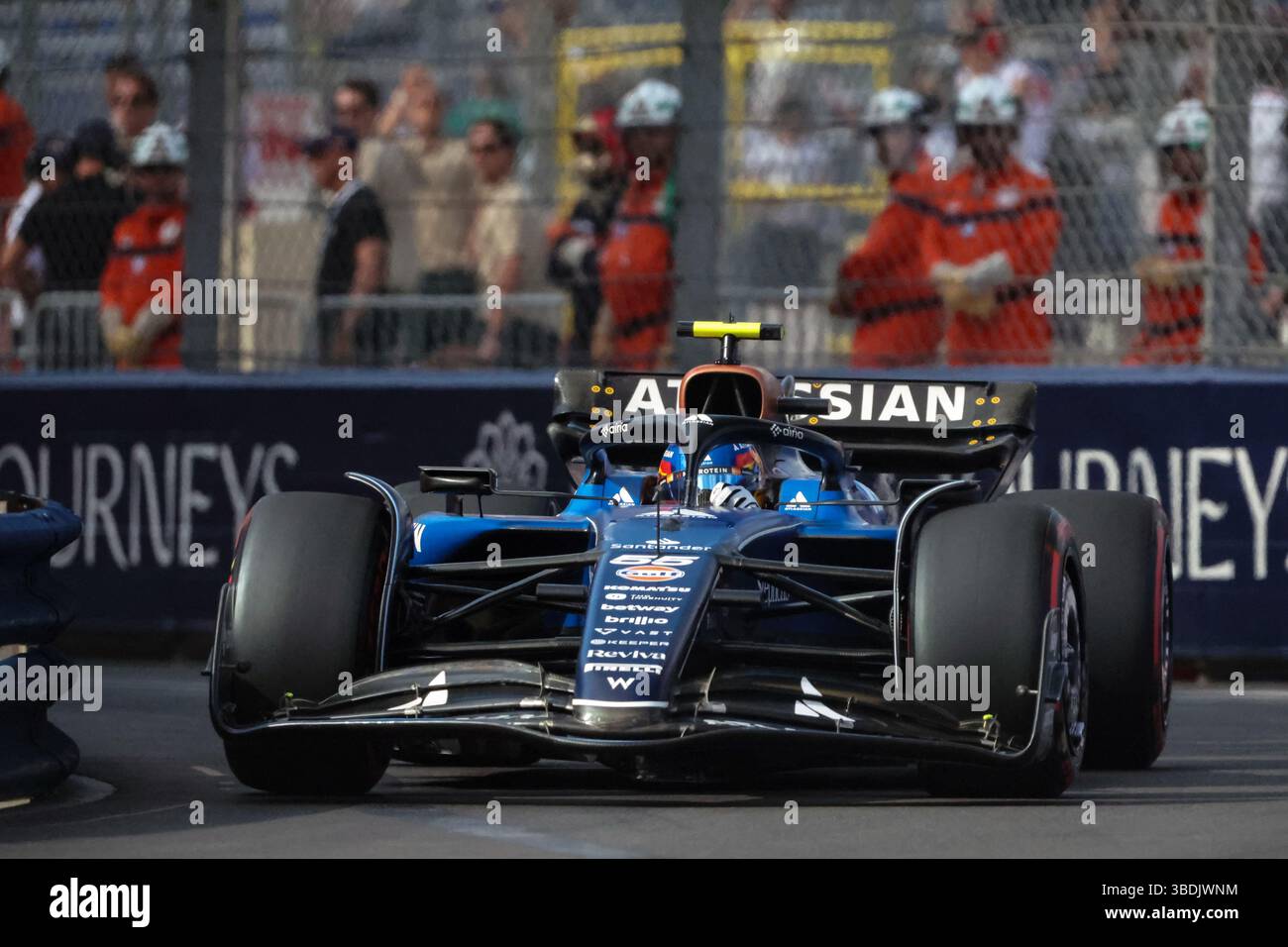 #55 Carlos Sainz (ESP) Atlassian Williams Racing (GBR) FW47/Mercedes ...
