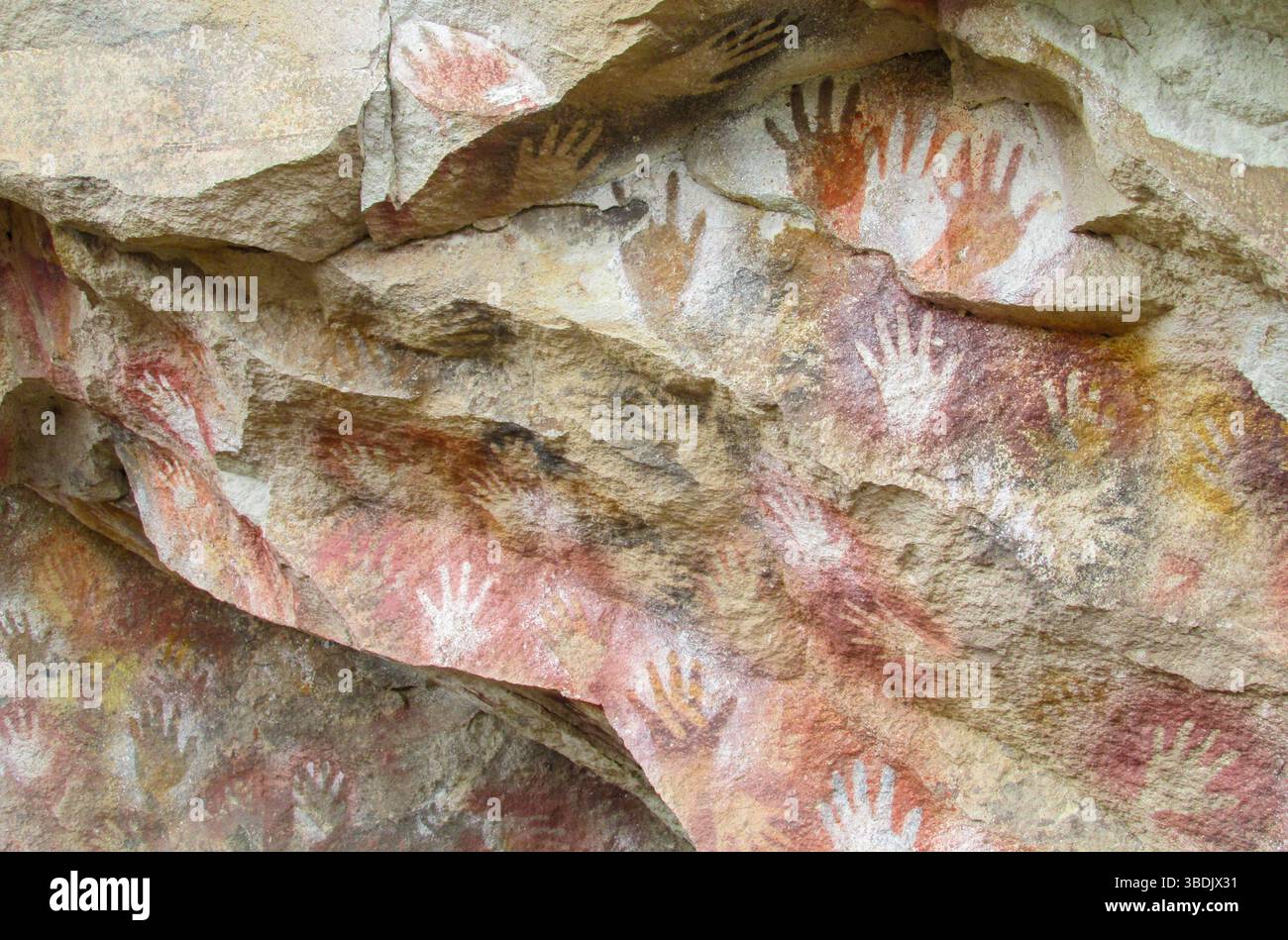 Cave of Hands in Argentina, cueva de las manos. Cave with hand arm ...