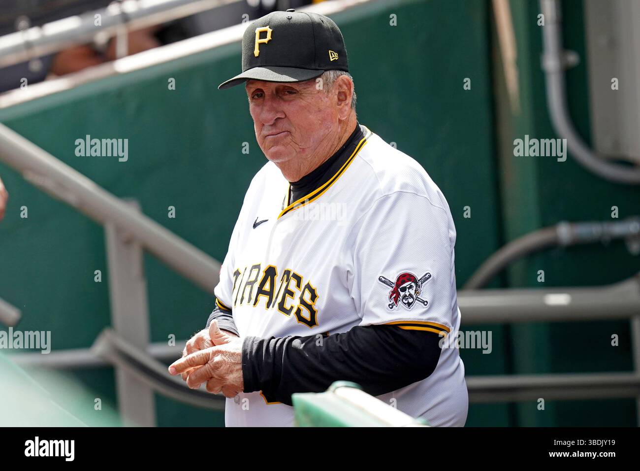 Pittsburgh Pirates coach Gene Lamont stands in the dugout before a ...
