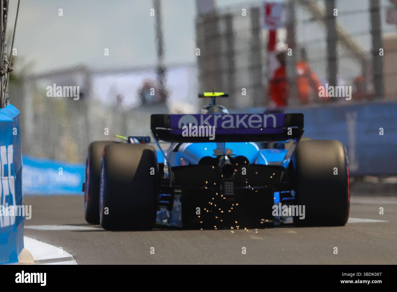 #55 Carlos Sainz (ESP) Atlassian Williams Racing (GBR) FW47/Mercedes ...