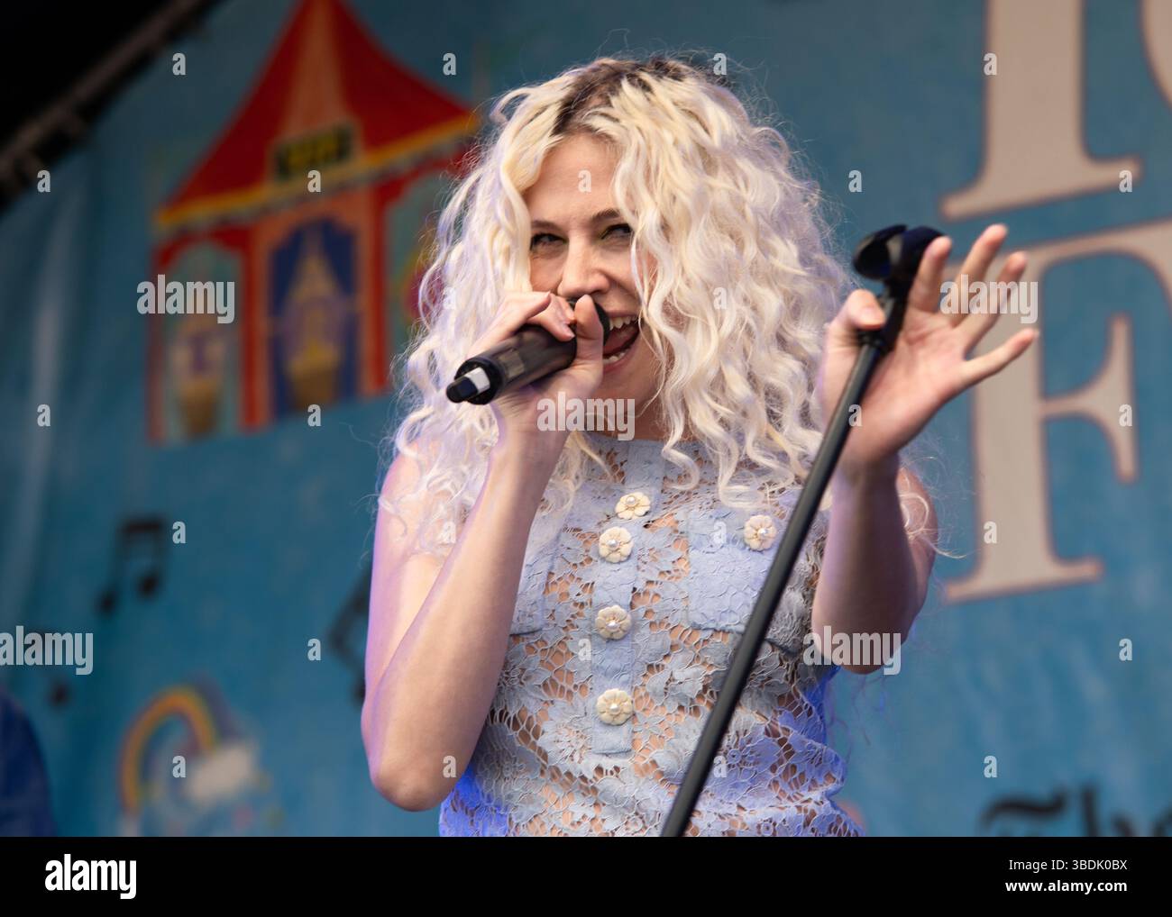 London, England. 24th May 2025. Pixie Lott wears a tshirt gifted by a ...