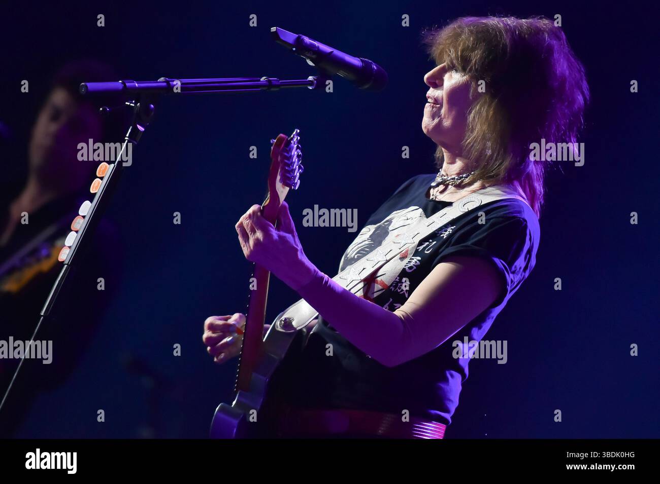 SP - SAO PAULO - 05/24/2025 - SAO PAULO, C6 FEST FESTIVAL - Pretenders, during a performance at ...
