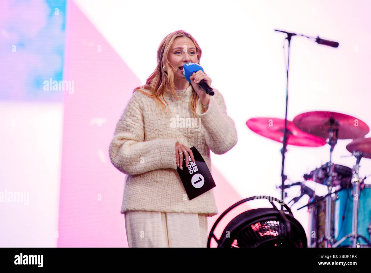 May 24, 2025: DJ Journalist and Tv Presenter SIAN ELERI introduces Wolf Alice at BBC Radio 1â€™s ...