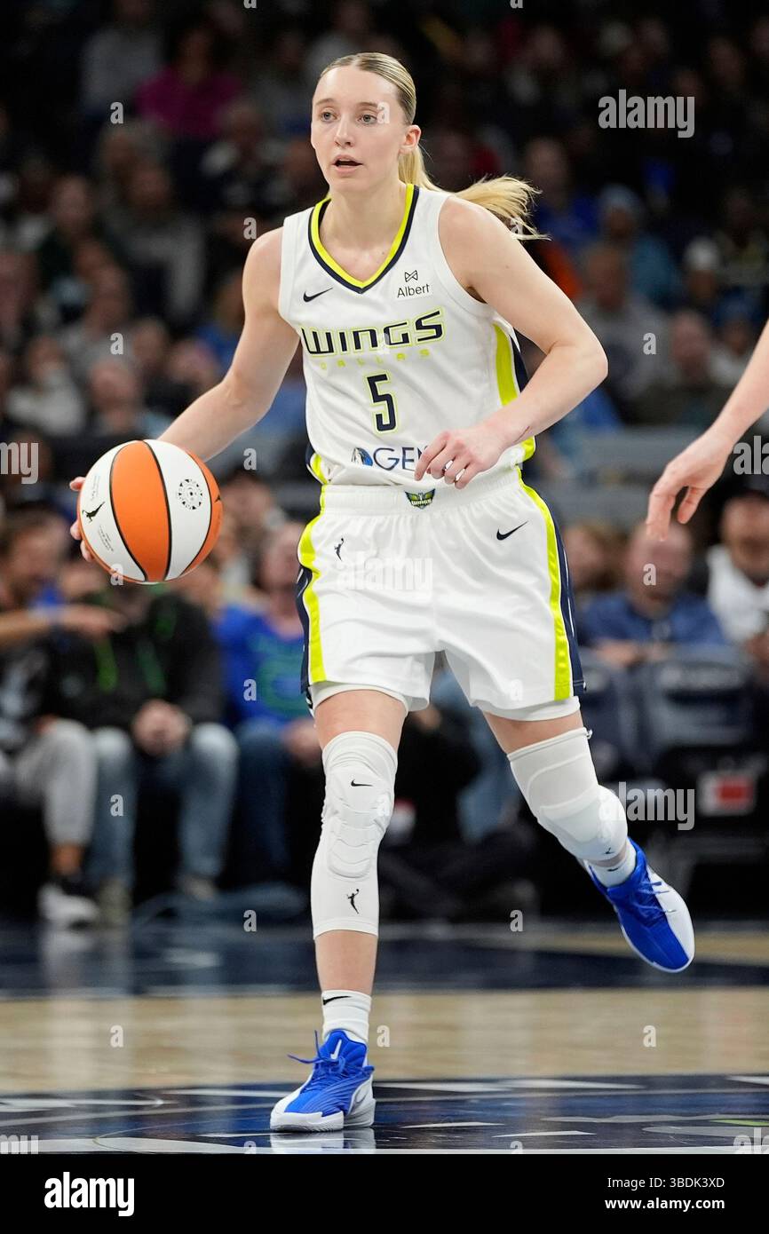 Dallas Wings guard Paige Bueckers (5) dribbles down the court during ...