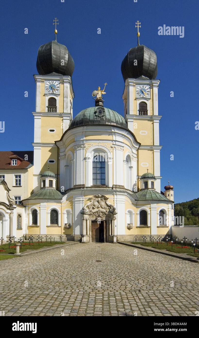 Abbey metten hi-res stock photography and images - Alamy