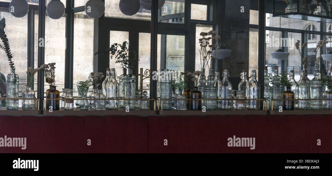 Glass pool inn hi-res stock photography and images - Alamy