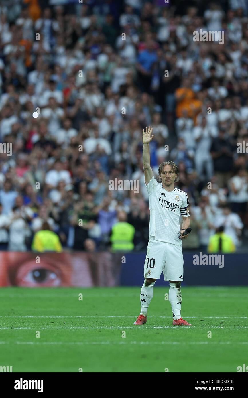 Madrid, Spain. 24th May, 2025. Luka Modric during his last match in a ...