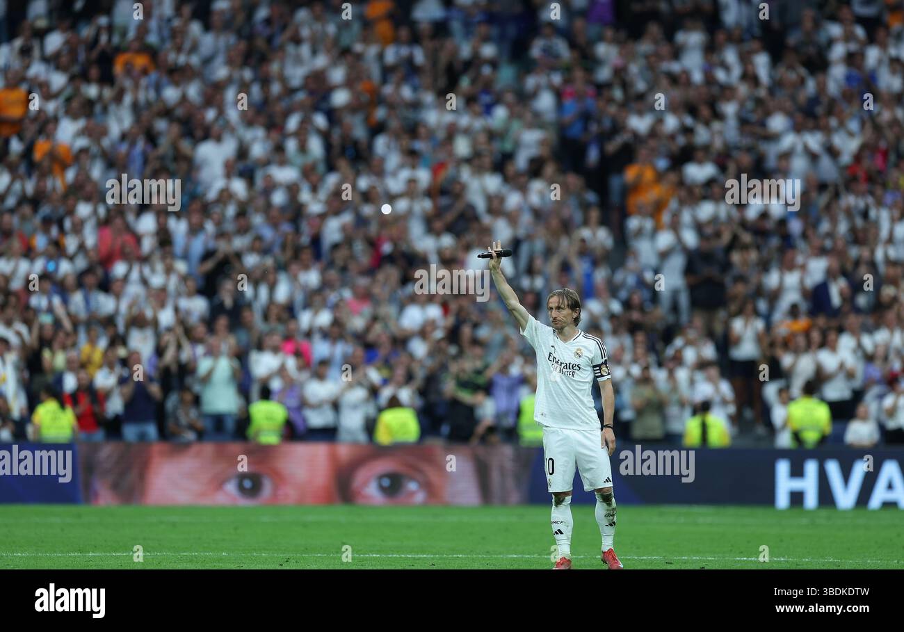 Madrid, Spain. 24th May, 2025. Luka Modric during his last match in a ...