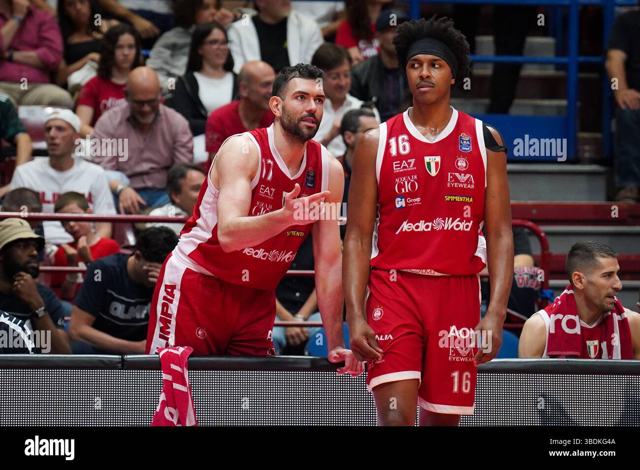 Pippo Ricci (EA7 Emporio Armani Olimpia Milano) and Zach Leday (EA7 ...
