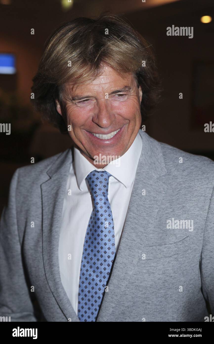 Singer Hansi Hinterseer on the ZDF TV show Stock Photo - Alamy