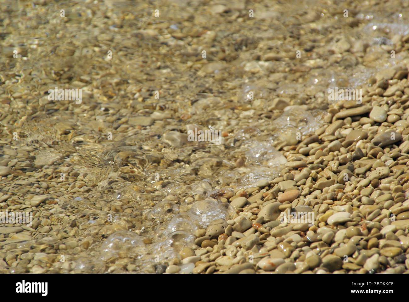 Pebble on the beach, pebble on the beach Stock Photo - Alamy