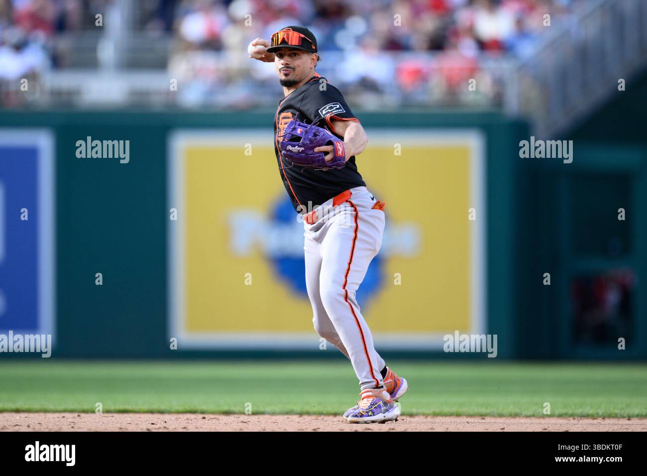 San Francisco Giants shortstop Willy Adames (2) in action during a ...