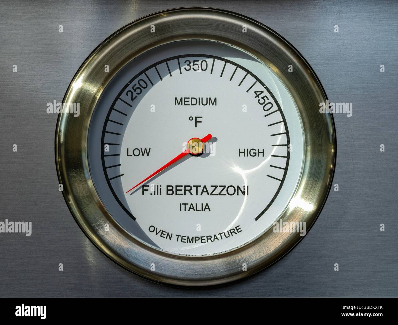The temperature gauge on a Bertazzoni oven in the kitchen Stock Photo - Alamy
