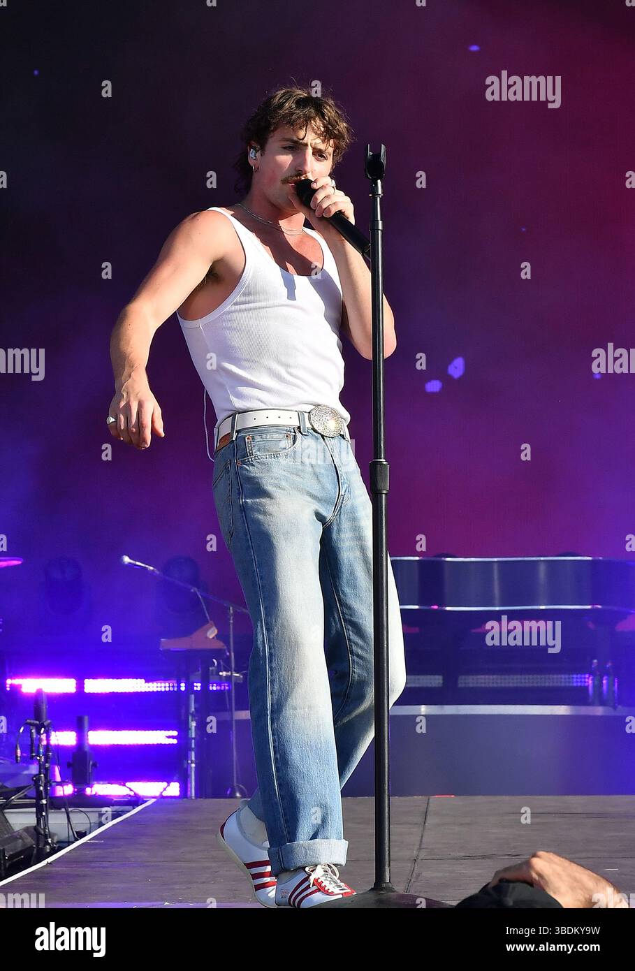 Napa, USA. 24th May, 2025. Benson Boone performs on Day 1 of BottleRock Napa Valley Music ...