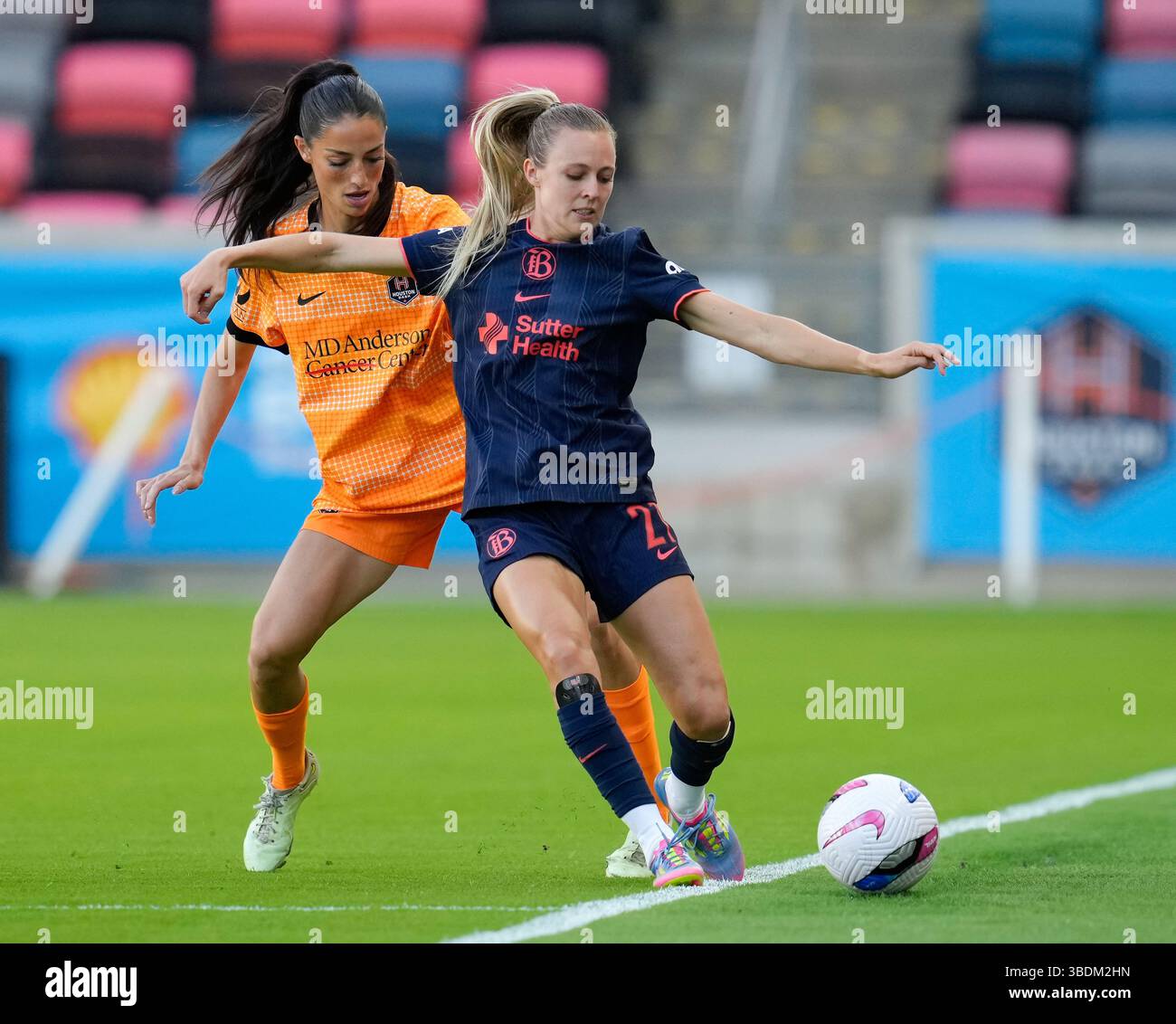 May 24, 2025, Houston, Texas, USA: Houston Dash midfielder BARBARA ...