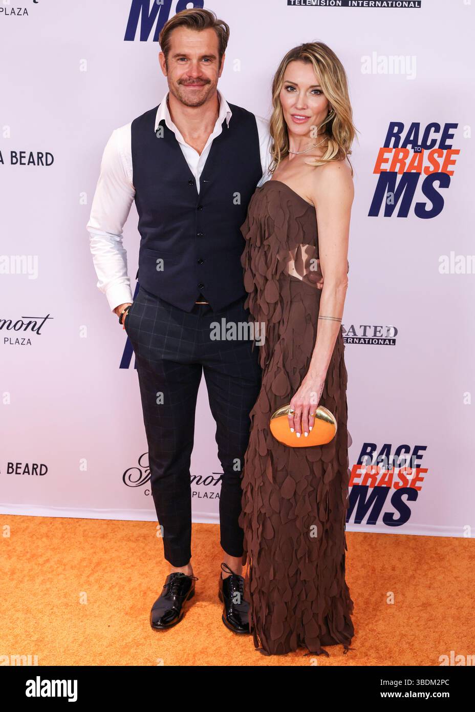 CENTURY CITY, LOS ANGELES, CALIFORNIA, USA - MAY 16: Stephen Huszar and girlfriend Katie Cassidy ...