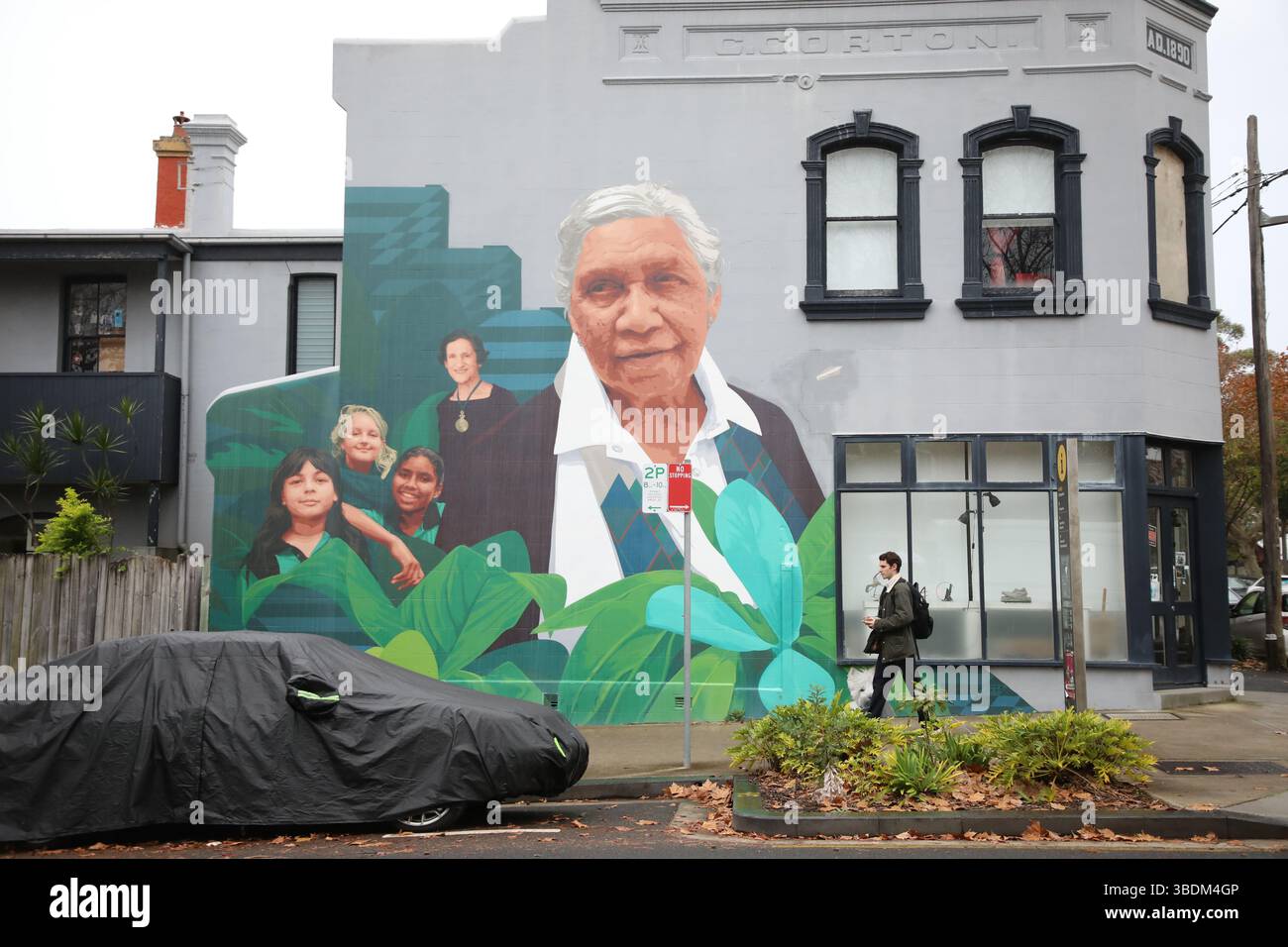 Auntie beryl hi-res stock photography and images - Alamy