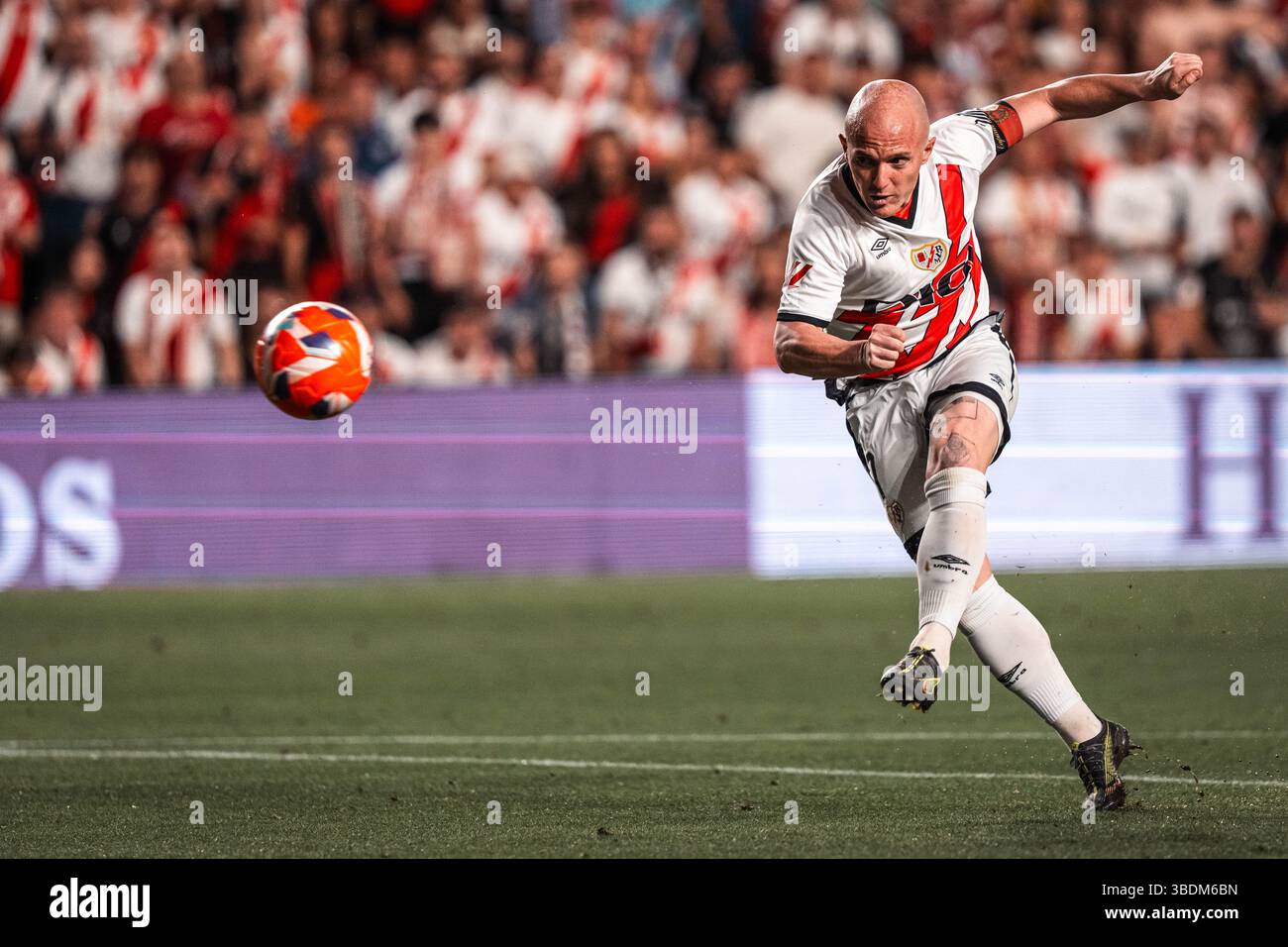 Isi Palazon of Rayo Vallecano during the Spanish championship La Liga ...