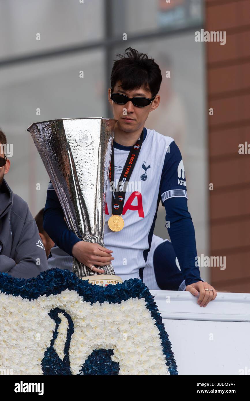 Heung min son europa hi-res stock photography and images - Alamy