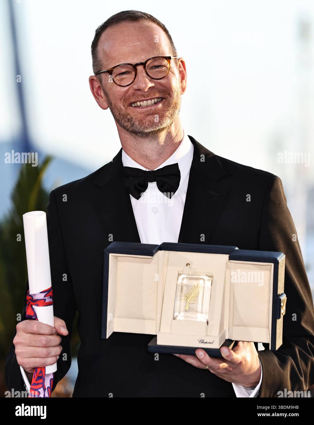 Cannes, France. 24th May, 2025. Norwegian director Joachim Trier poses during a photocall with ...