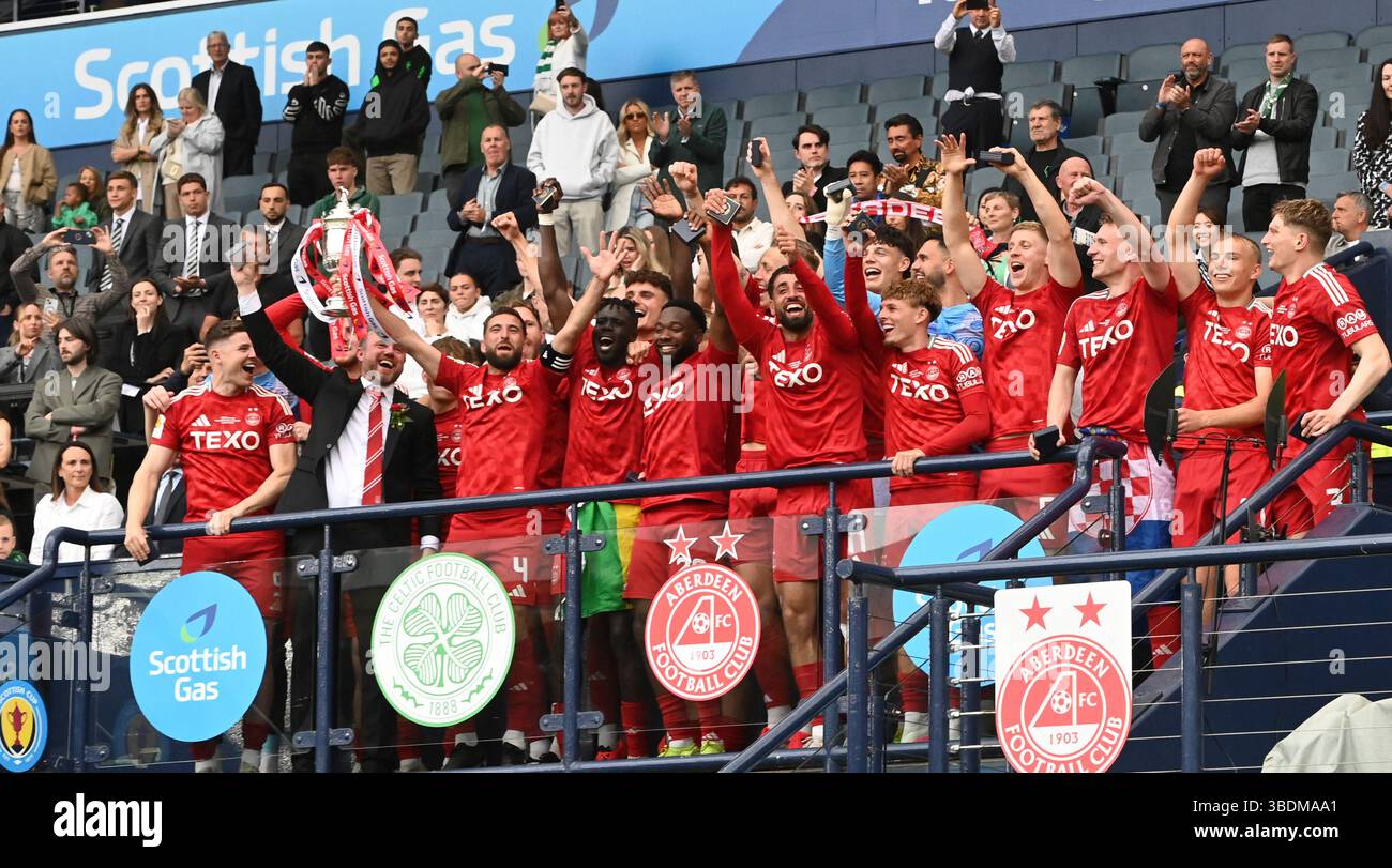 Hampden Park in Glasgow .24th May 25 Scottish Cup Final Aberdeen vs ...