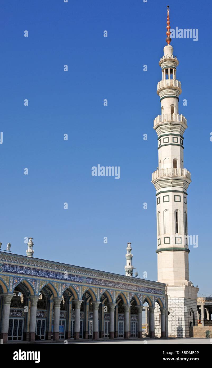 A view of the historic Jamkaran Mosque in Qom, Iran Stock Photo - Alamy