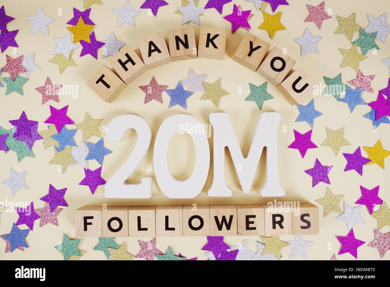 200000000 follower hi-res stock photography and images - Alamy