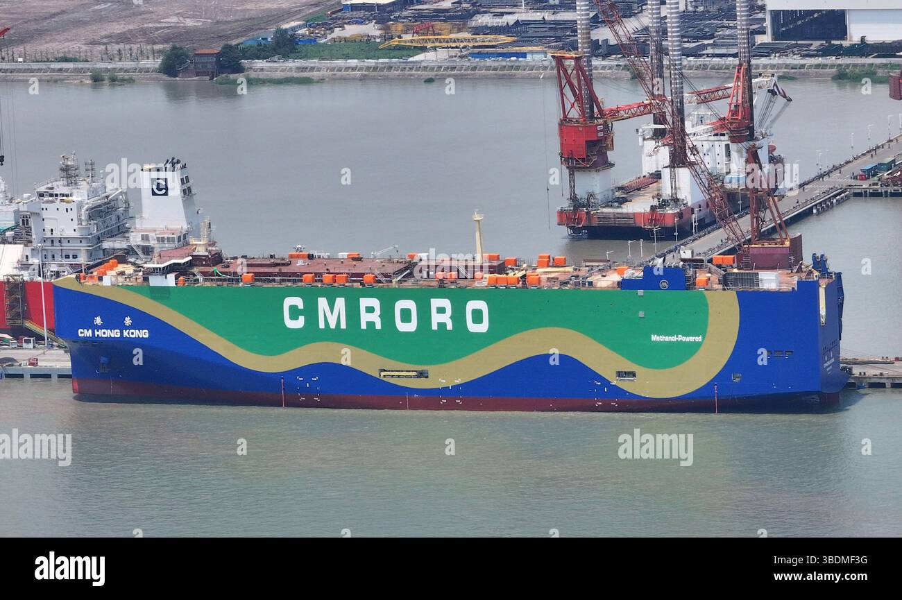 NANTONG, CHINA - MAY 25, 2025 - The world's first 9,300-vehicle ...