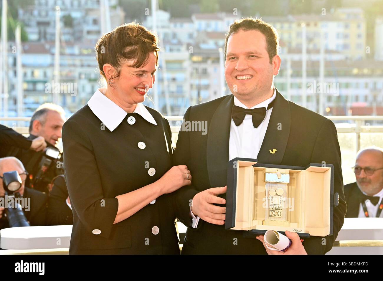 Alice Rohrwacher und Hasan Hadi mit der Goldenen Kamera für den besten ...