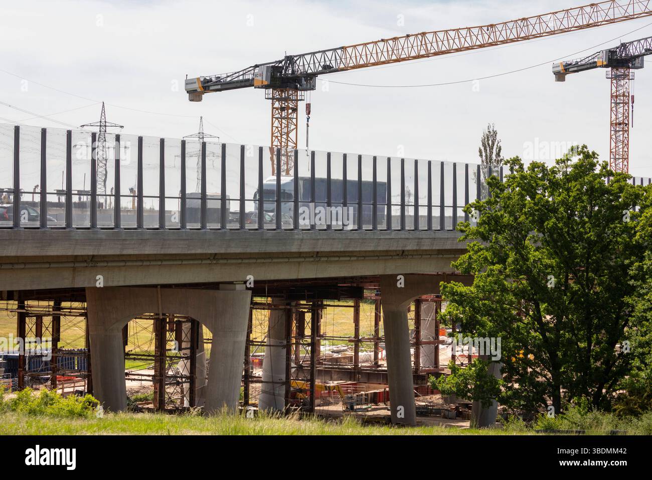 Bilderserie 24.05.2025 Ausbau der BAB 3 bei Erlangen mit Neubau der ...
