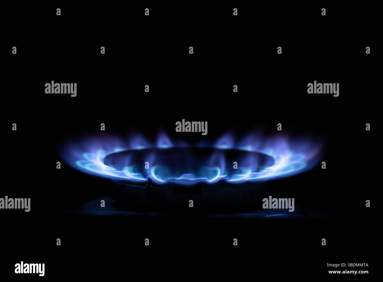 Gas burner on stove lights hi-res stock photography and images - Alamy