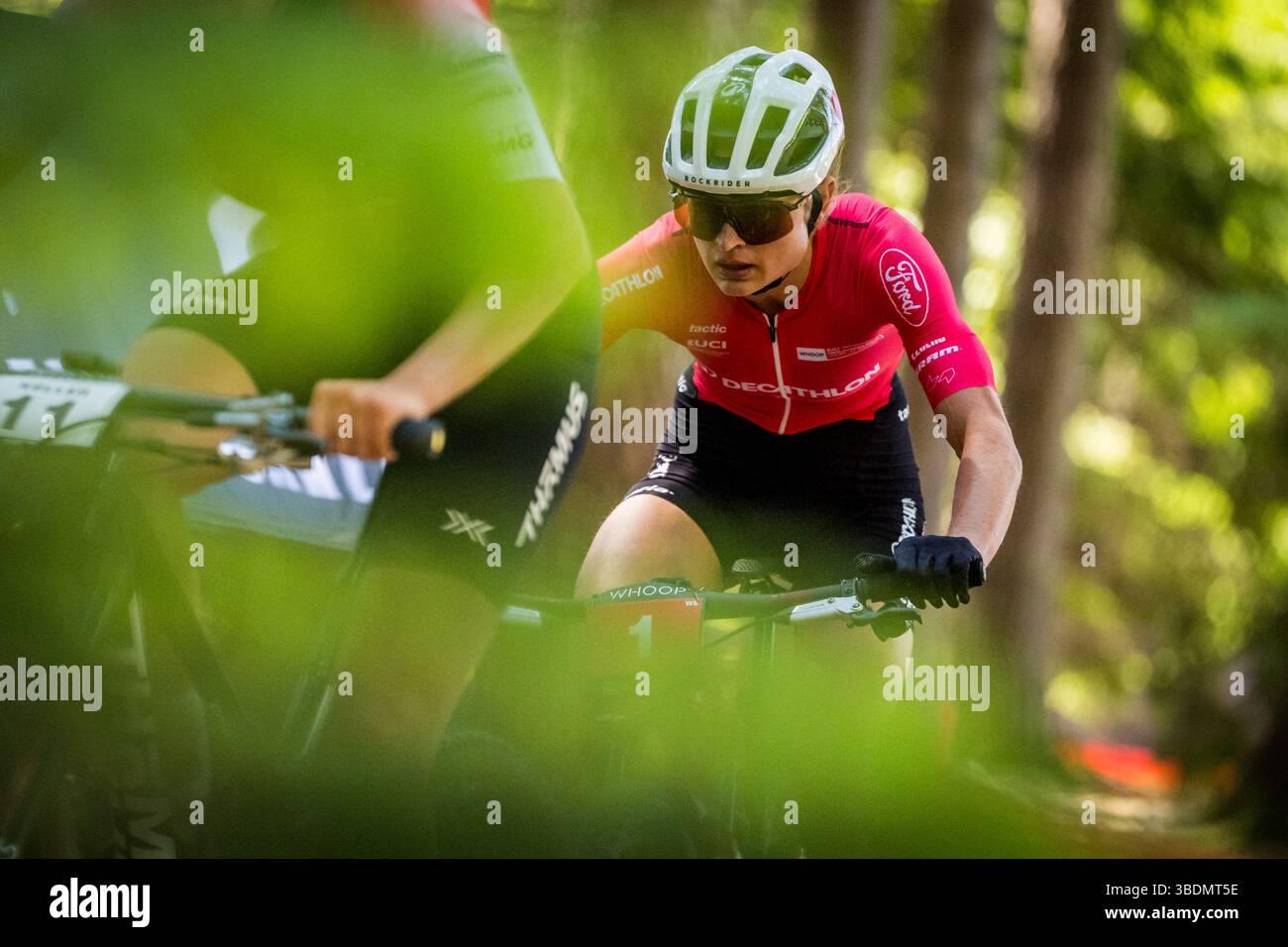 Samara Maxwell of New Zealand competes during women elite race during ...