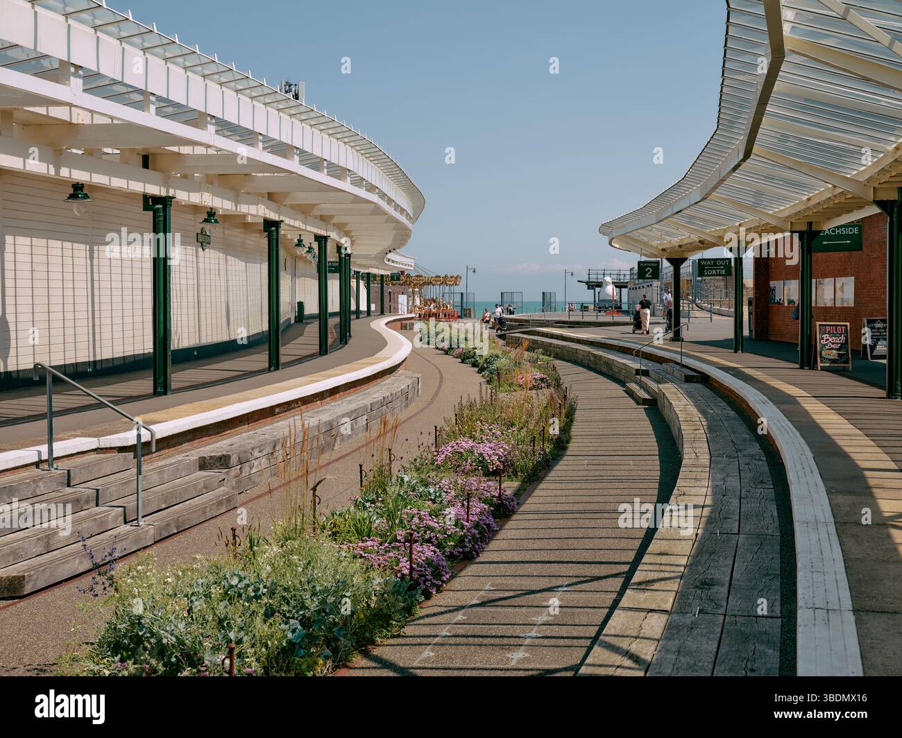 Folkestone harbour train railway station platforms in Folkestone, Kent ...