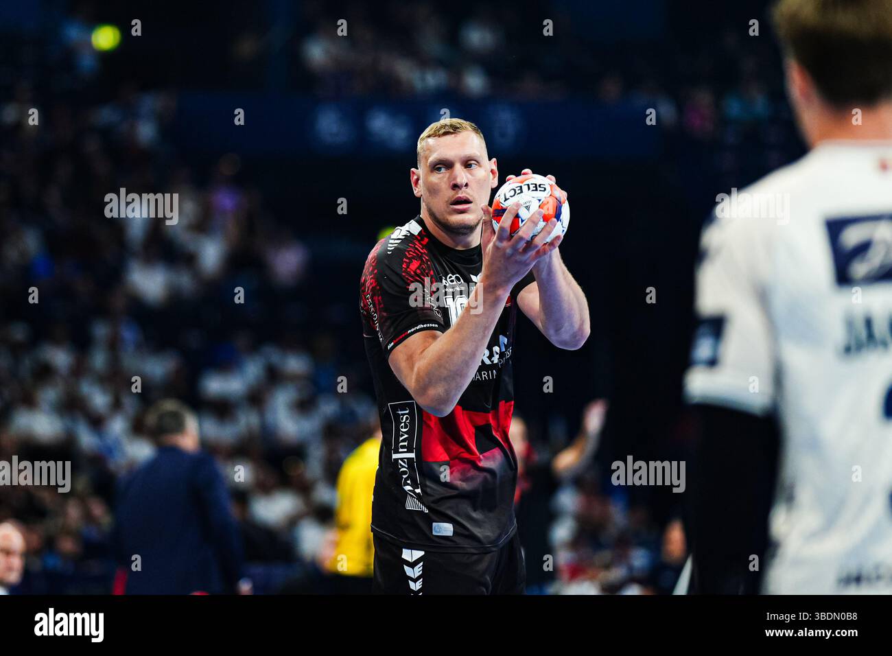 Hamburg, Deutschland. 24th May, 2025. Dainis Kristopans (MT Melsungen ...