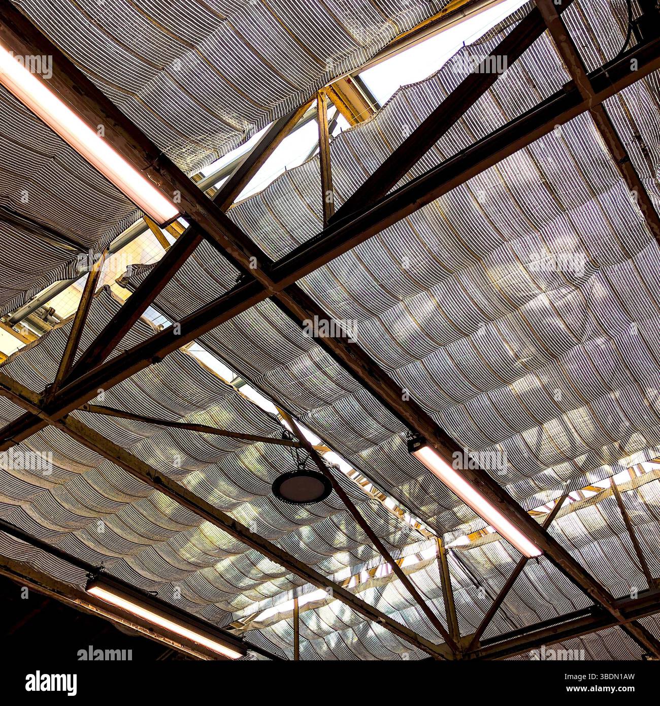 Horizontal sun blinds under the glazed roof of the Palais de Tokyo ...