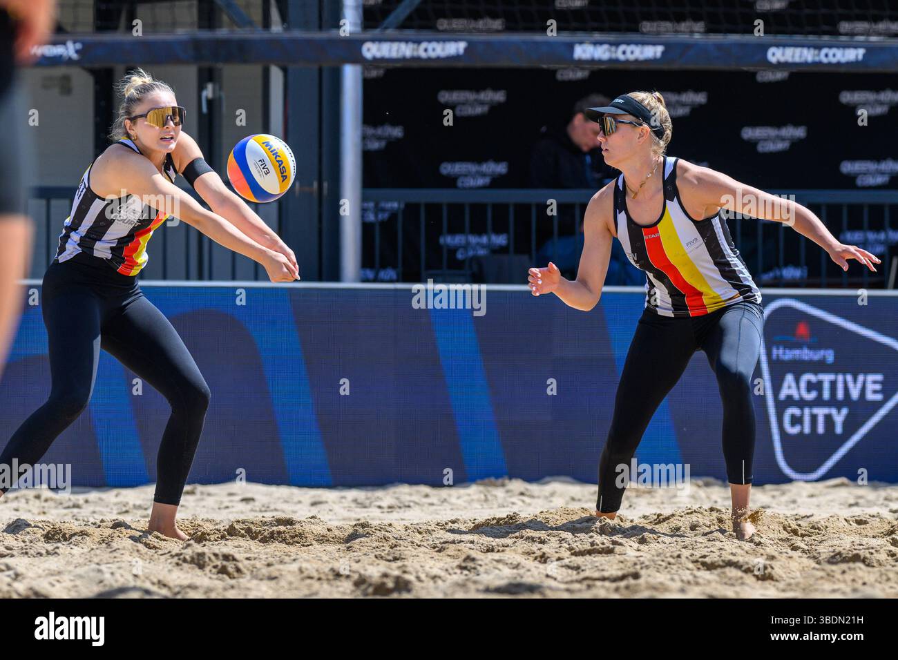 Anna-Chiara Reformat, Chenoa Christ; Queen & King of the Court am 24.05 ...