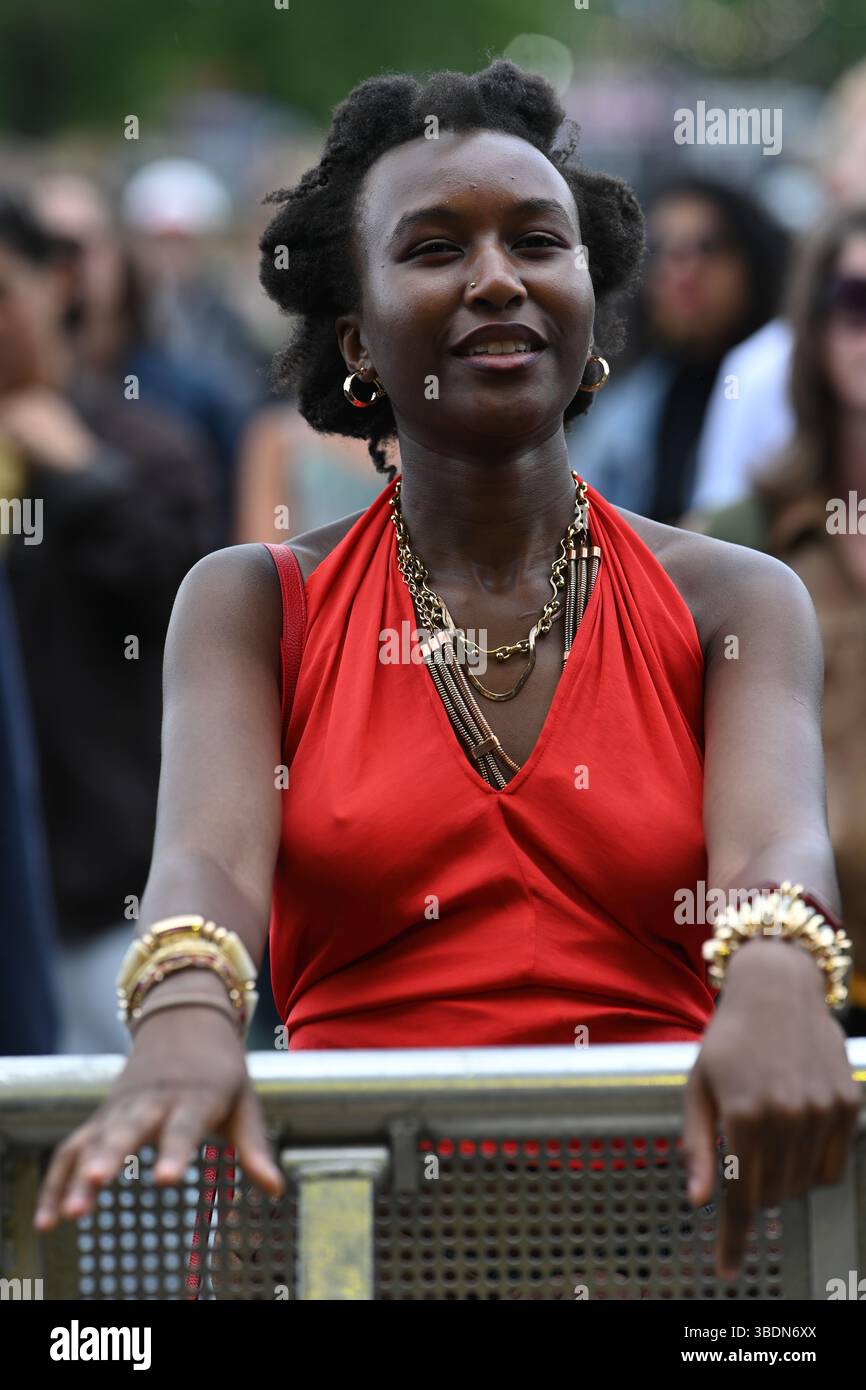 London, UK. 25th May 2025. Lulu performs at Cross The Tracks 2025 ...