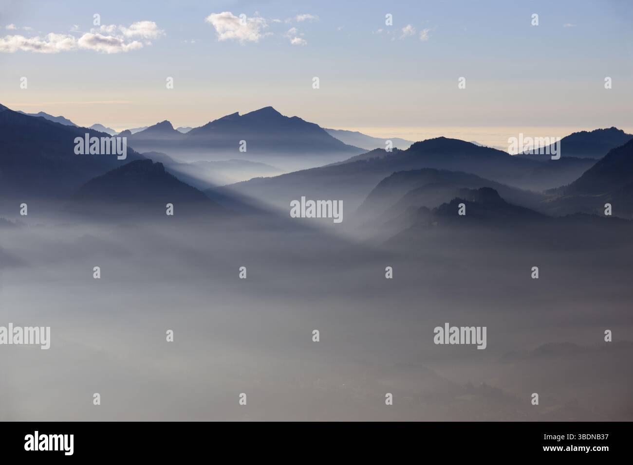 Mountain silhouettes... Alpine peaks and mountain ranges *Bavarian Alps ...