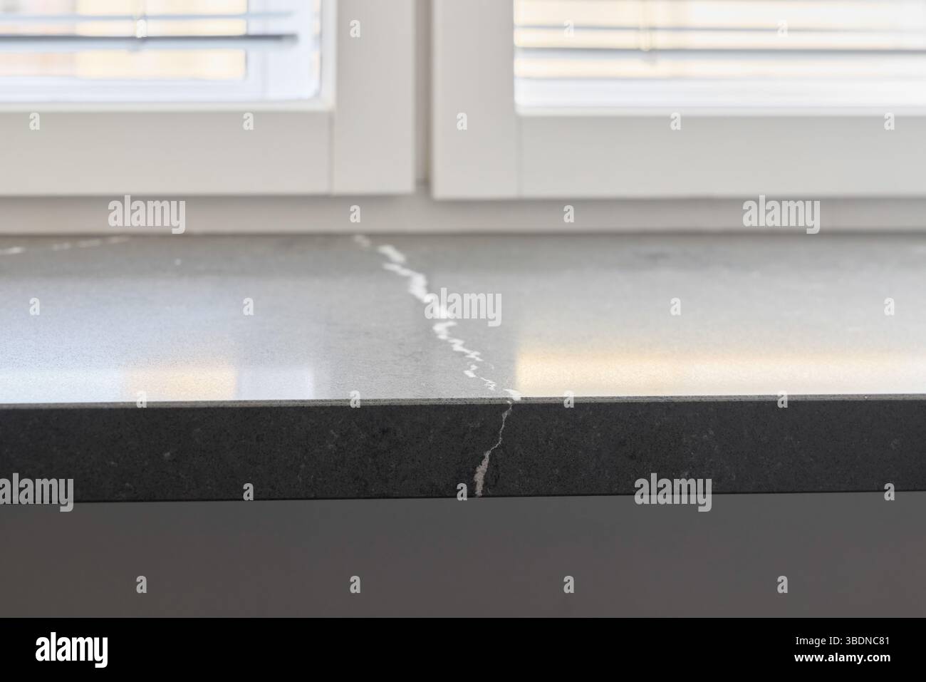 An Elegant Dark Stone Surface that Features Beautiful Natural Veining ...