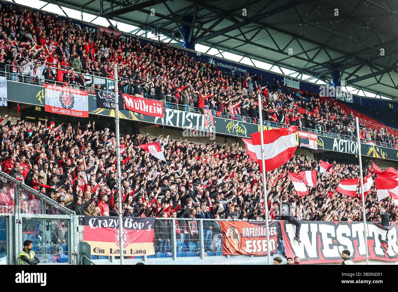 Duisburg, Deutschland. 24th May, 2025. RWE Fans Support in Duisburg MSV Duisburg gegen Rot-Weiss ...