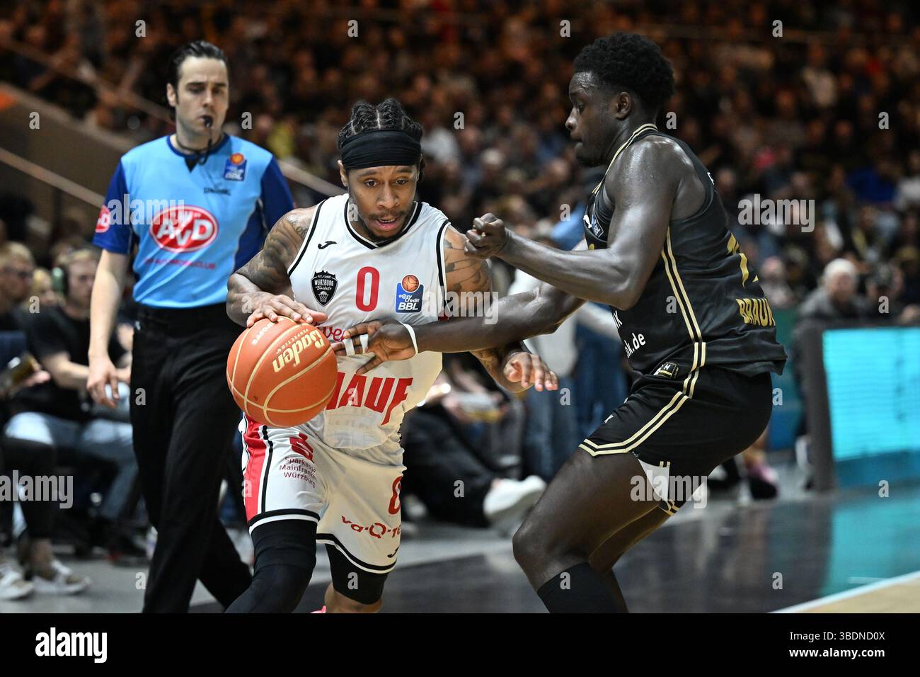 Brunswick, Germany. 25th May, 2025. Basketball: Bundesliga, Löwen ...