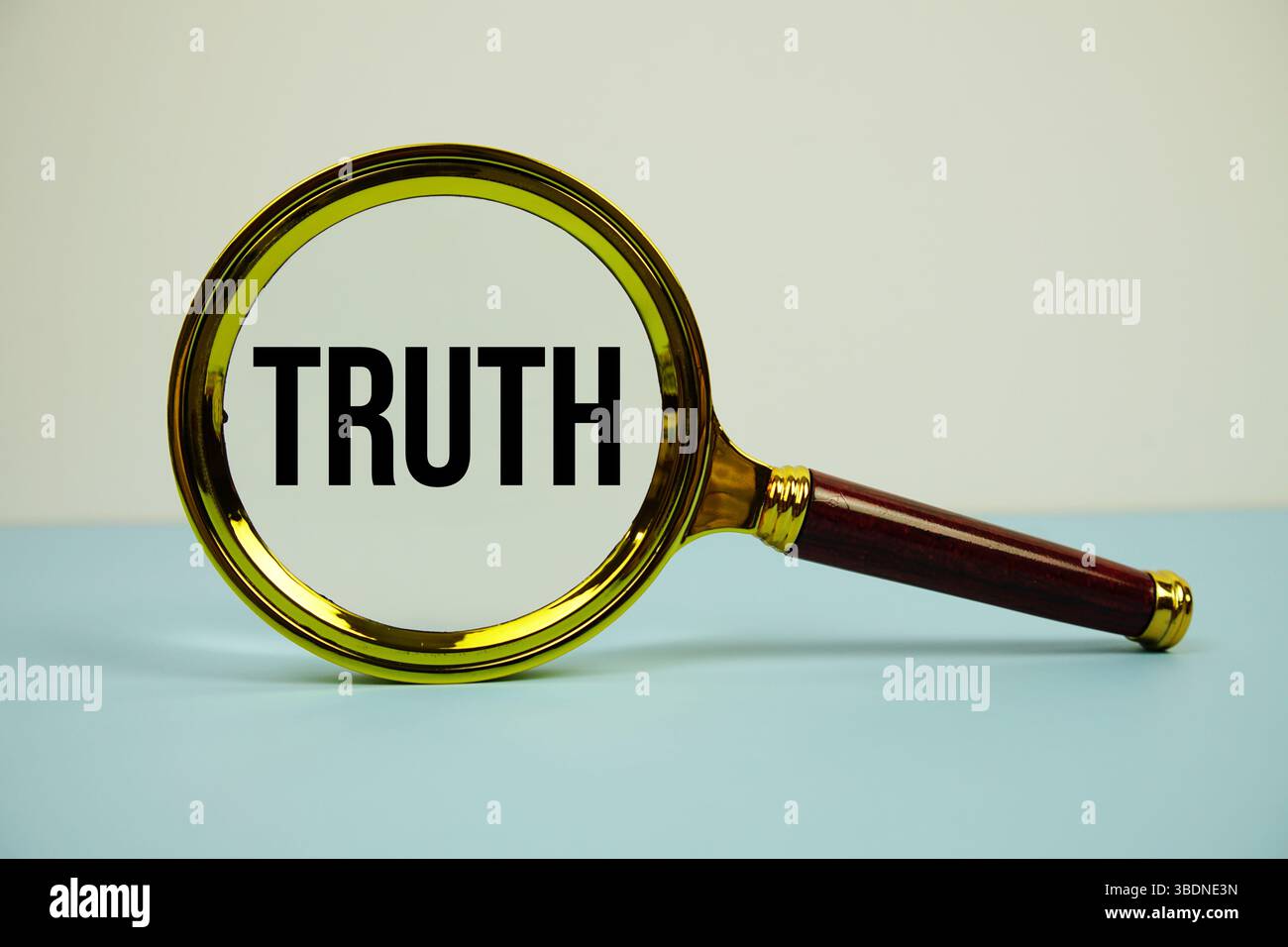 Truth word with magnifying glass hi-res stock photography and images ...